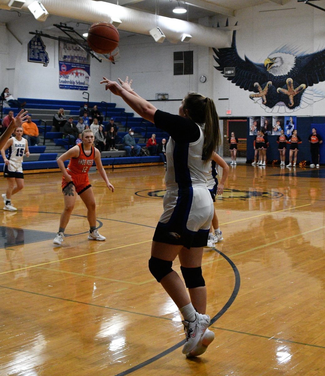 Lady Eagles Cage Lady Panthers For First Conference Win – The Holden Image
