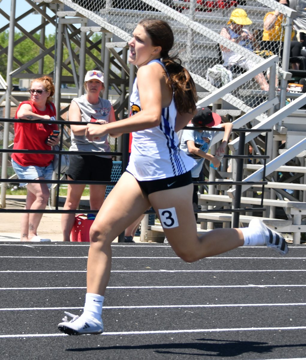 Four Lady Eagles Qualify For Track And Field State Meet – The Holden Image
